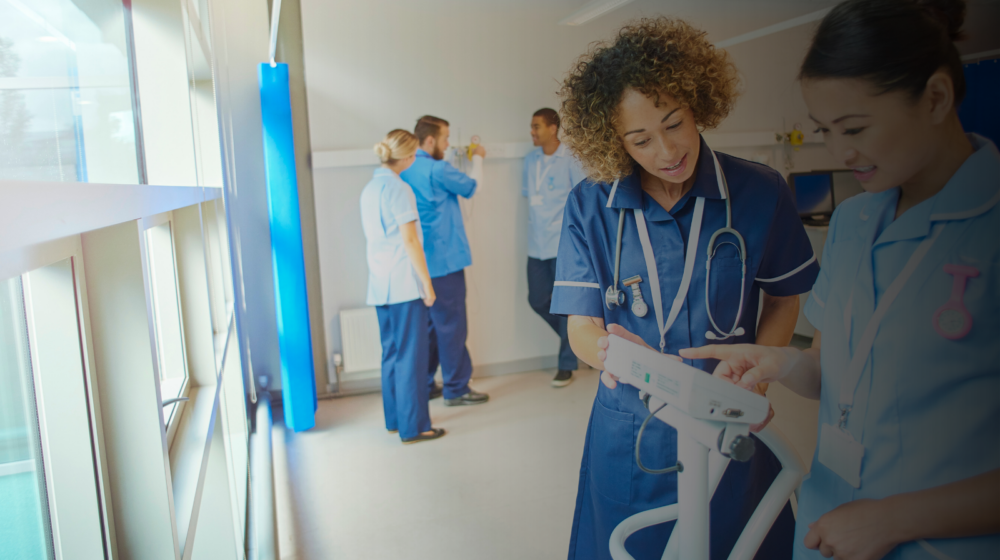 Delays to health workers’ pay rise causing huge problems for NHS, says ...