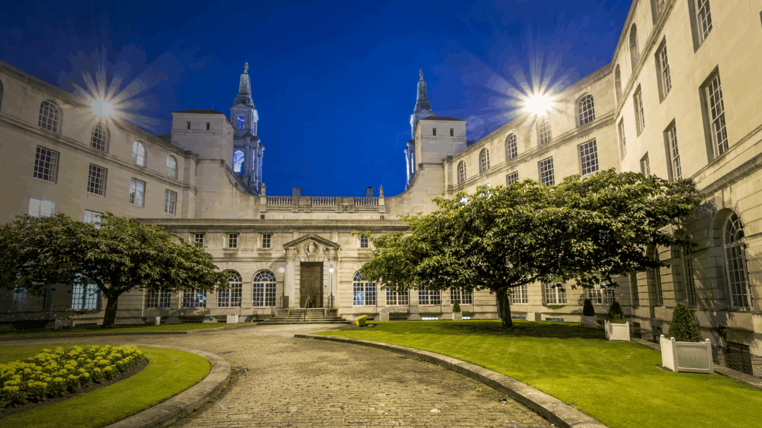 Council and school staff need a fair pay rise | UNISON Yorkshire & Humberside